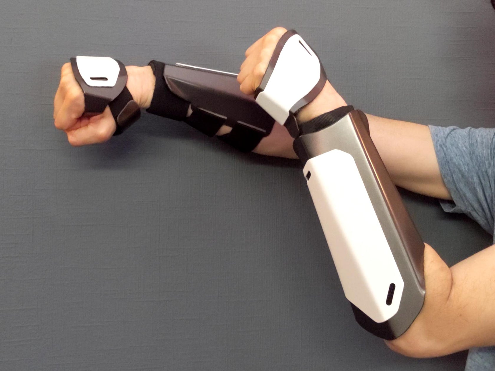 V3.5 Metal Gauntlets - Martial Arts Grade – Bionicconcepts