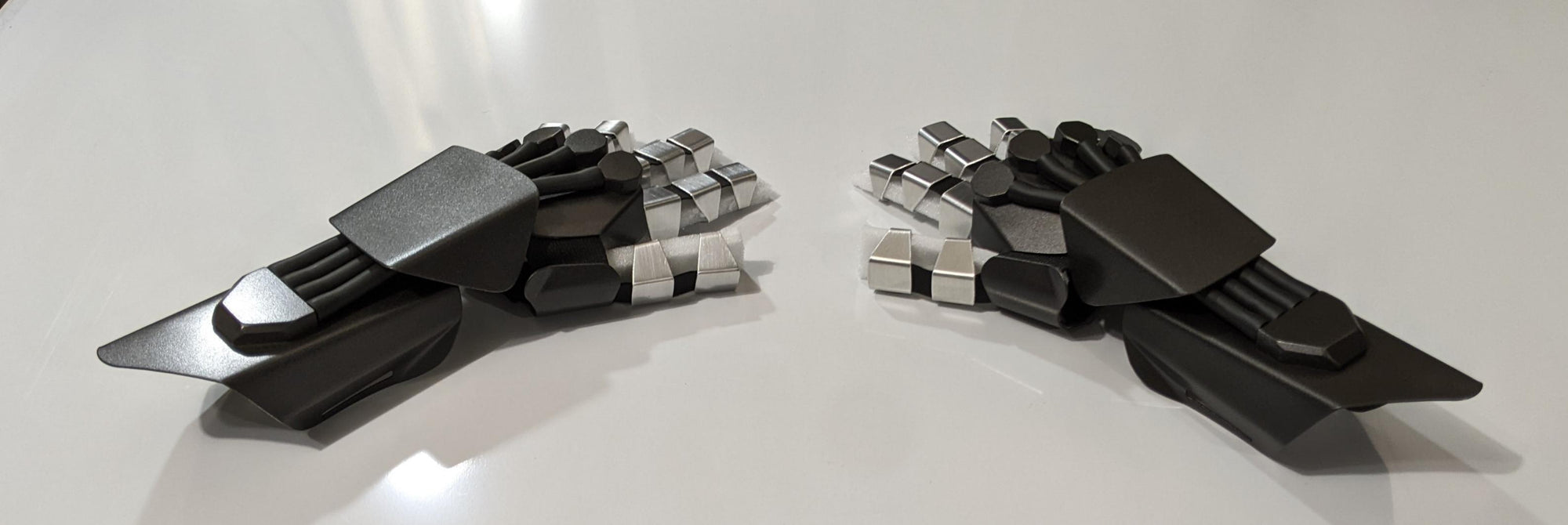 Bionic Concepts: Custom Made Sci-Fi Inspired Wearable Tech – Bionicconcepts